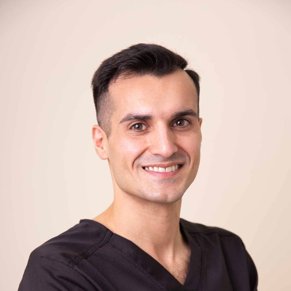 Avin Houman - Colosseum Tannlege