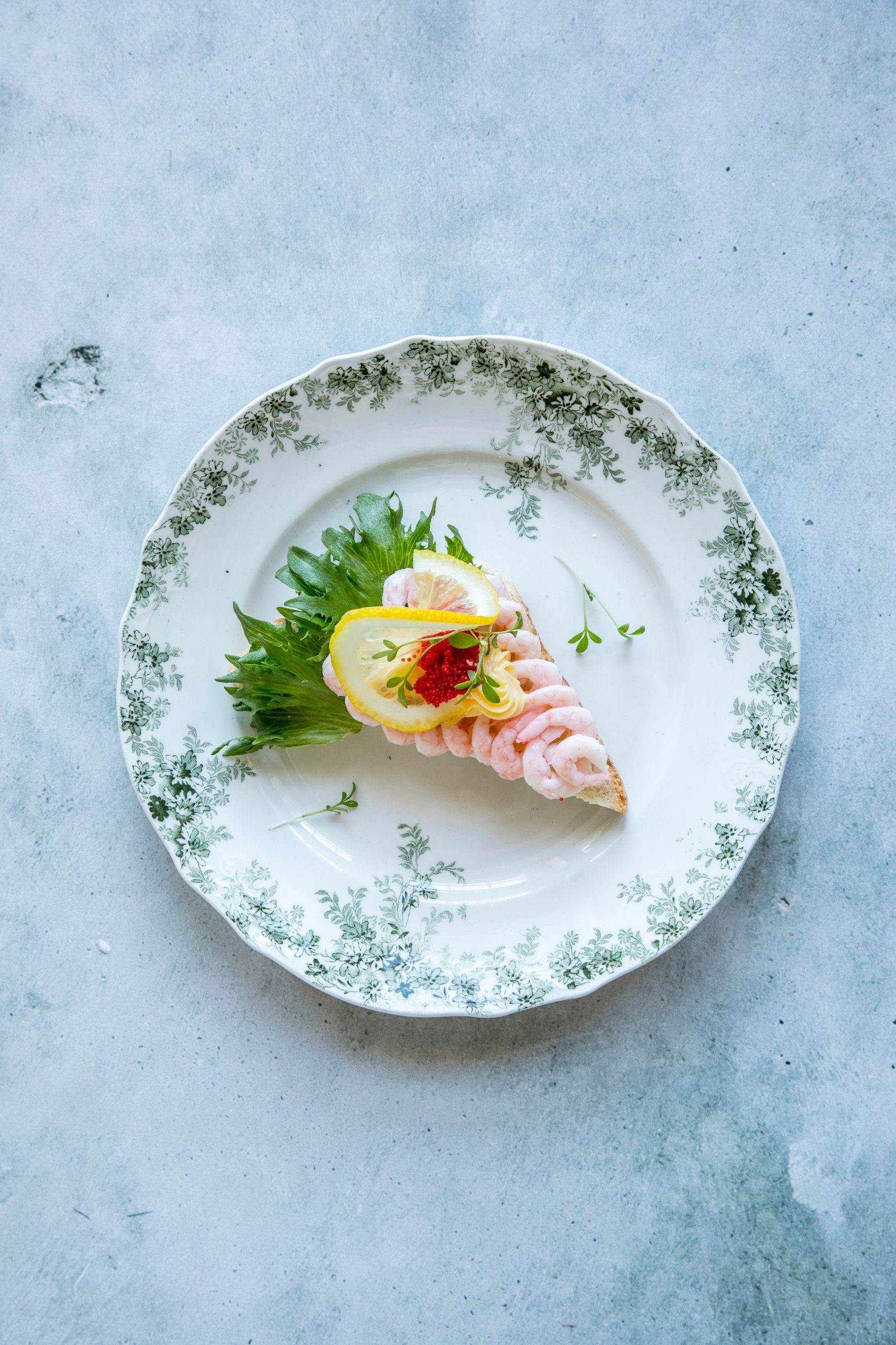 Snitter med reker • Klassisk oppskrift • Mat til høytidelig lag